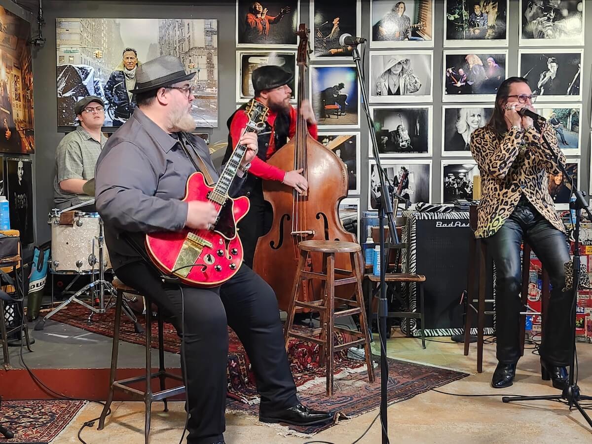 Nick Moss Band: Blues Mastery @ Danny Clinch Transparent Gallery